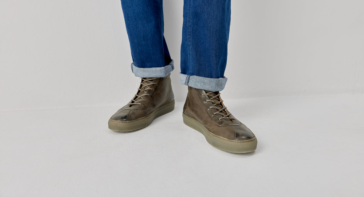 Defeza Khaki Leather Trainers | Men's Trainers | Oliver Sweeney