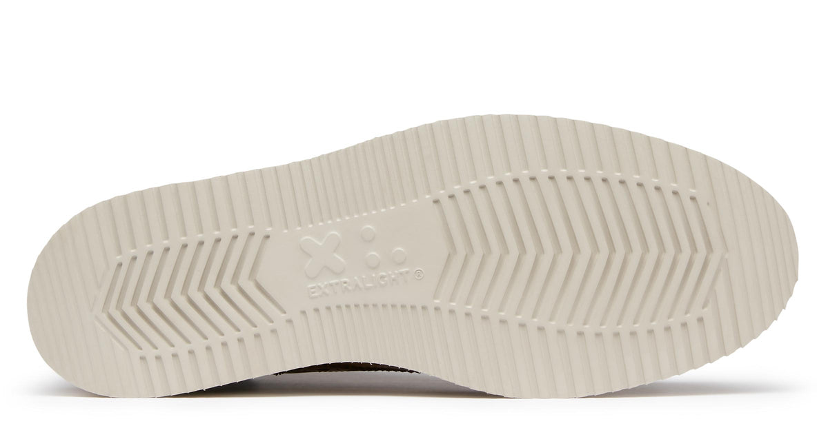 Beeston Dark Tan | Leather Brogue Boots | Men's Boots | Oliver Sweeney